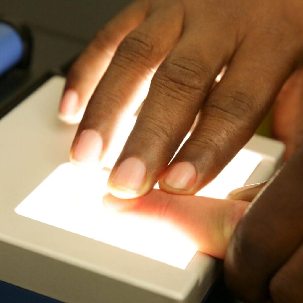 Pros and Cons of Digital vs. Ink Fingerprinting